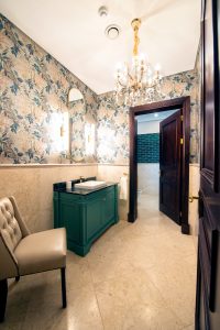 Shaturia Manor - Lotsane Signature Collection | 5 Star Lodge in Botswana