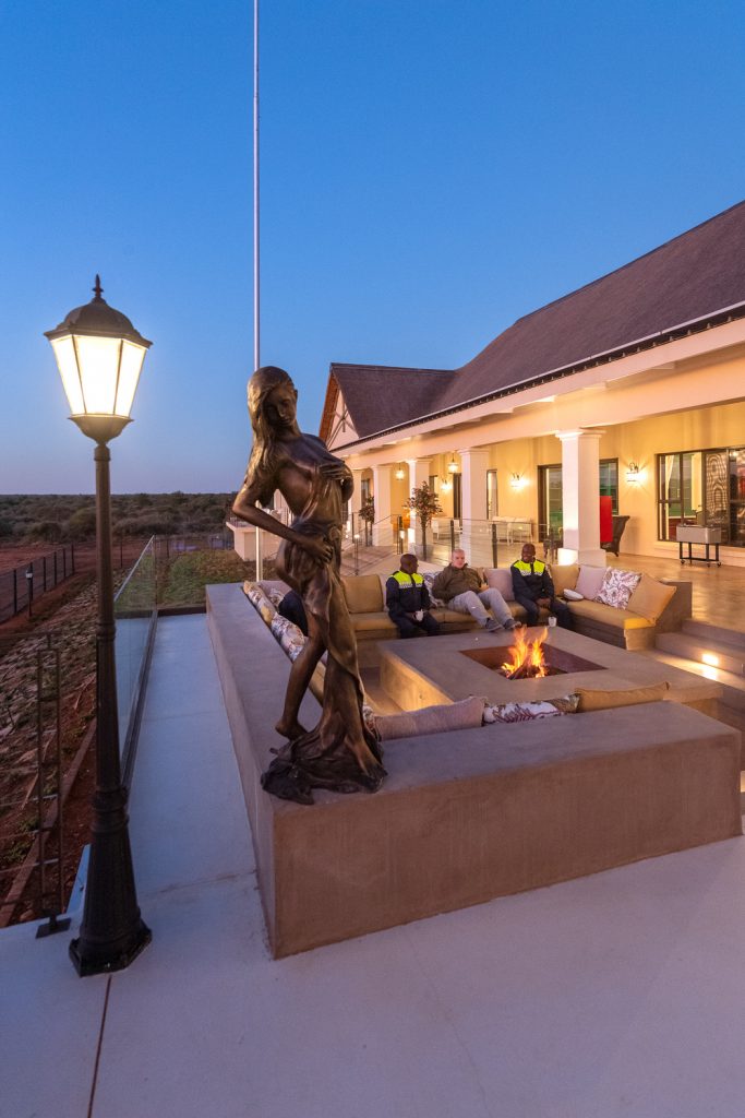 Shaturia Manor - Lotsane Signature Collection | 5 Star Lodge in Botswana