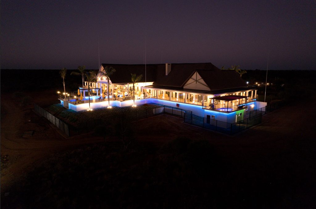 Shaturia Manor - Lotsane Signature Collection | 5 Star Lodge in Botswana